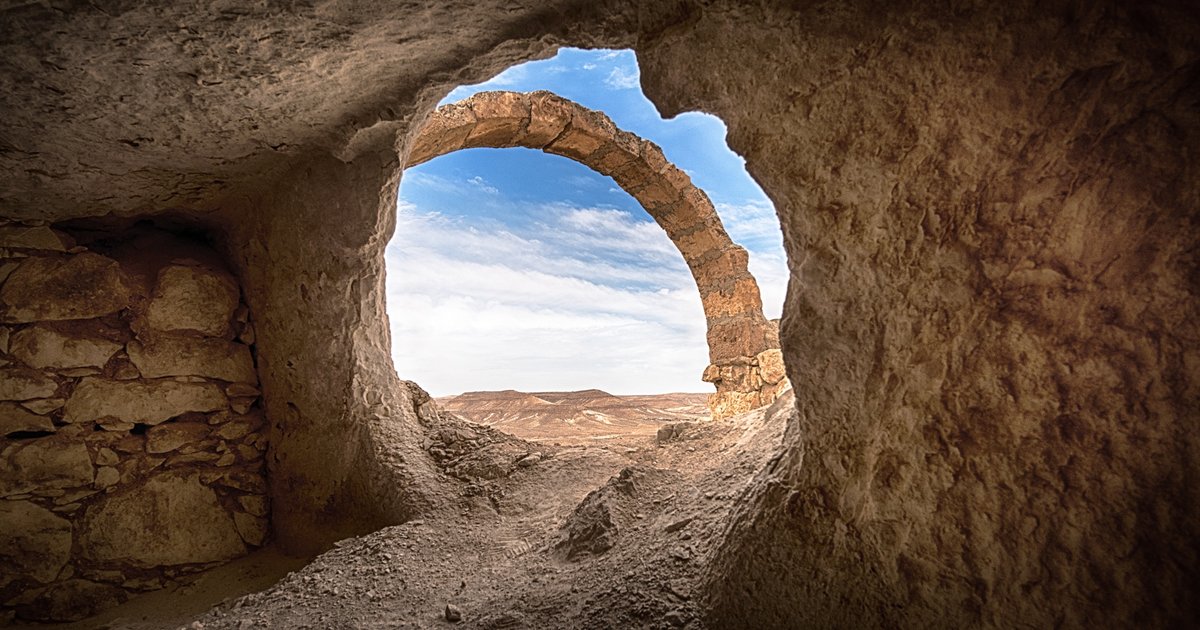 Parókia – A feltámadott Krisztus a neveden szólít